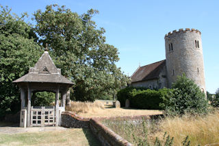 St Andrew Church burial ground, Kilverstone, Norfolk, England: burial ...