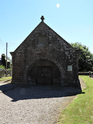 Guthrie Collegiate Aisle Church burial ground, Guthrie, Angus, Scotland ...